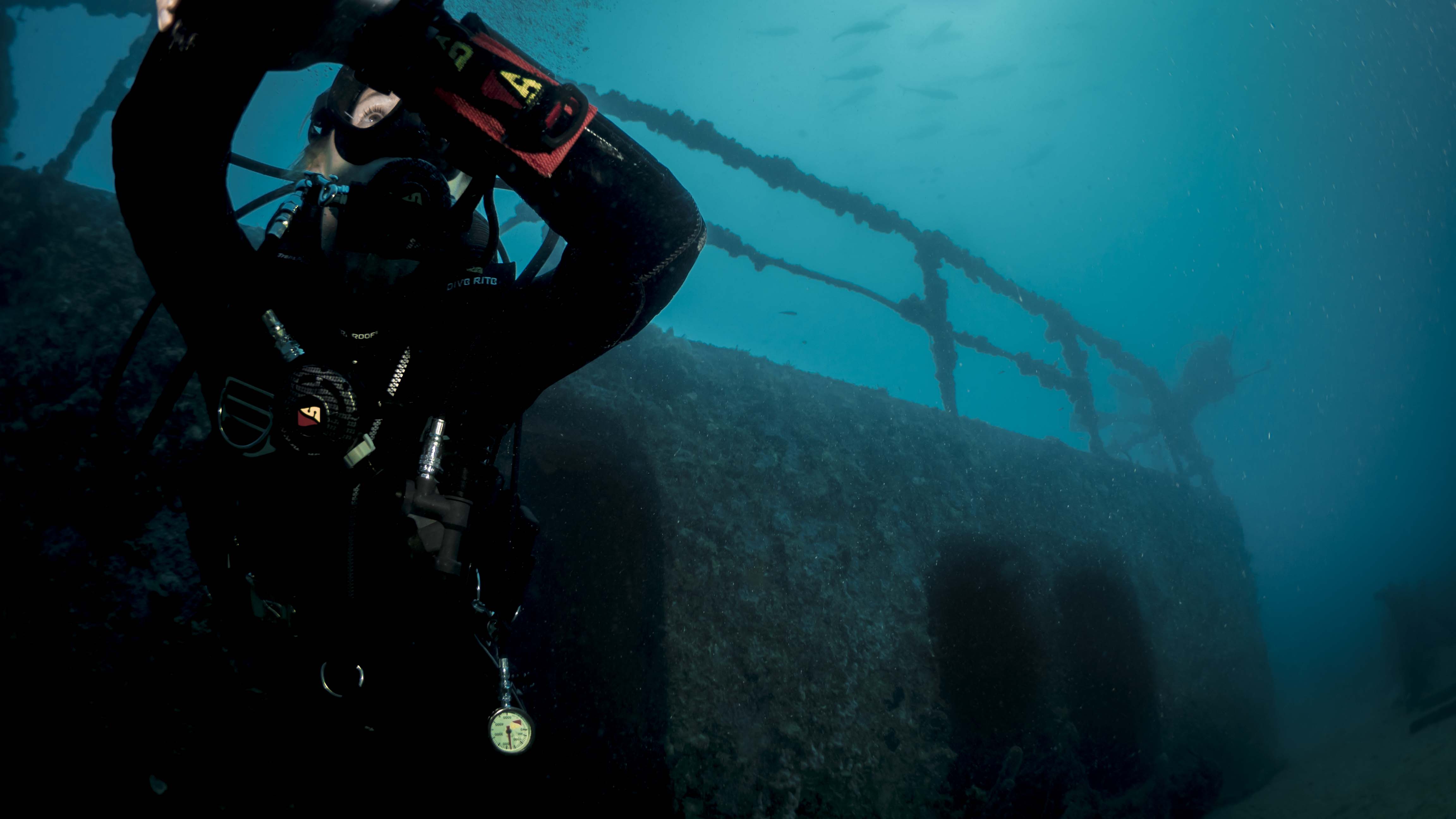 Master Scuba Diver Development Program – Extreme Watersport